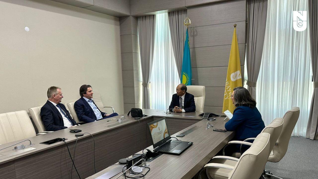 NU GSB hosts AMBA, BGA CEO Andrew Main Wilson - Nazarbayev University